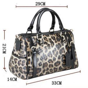 Leopard Printed Leather Handbag on Luulla